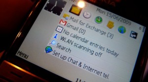 UPDATED III: Nokia E72 vs E71 Comparison Photos and Review - A Bugged Life